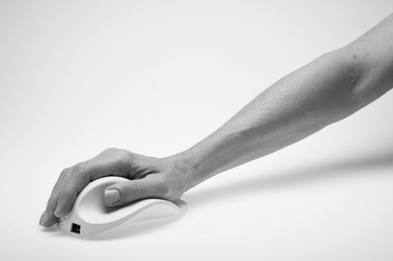 Handshoe Mouse by Hippus NV - Detailed Product Description